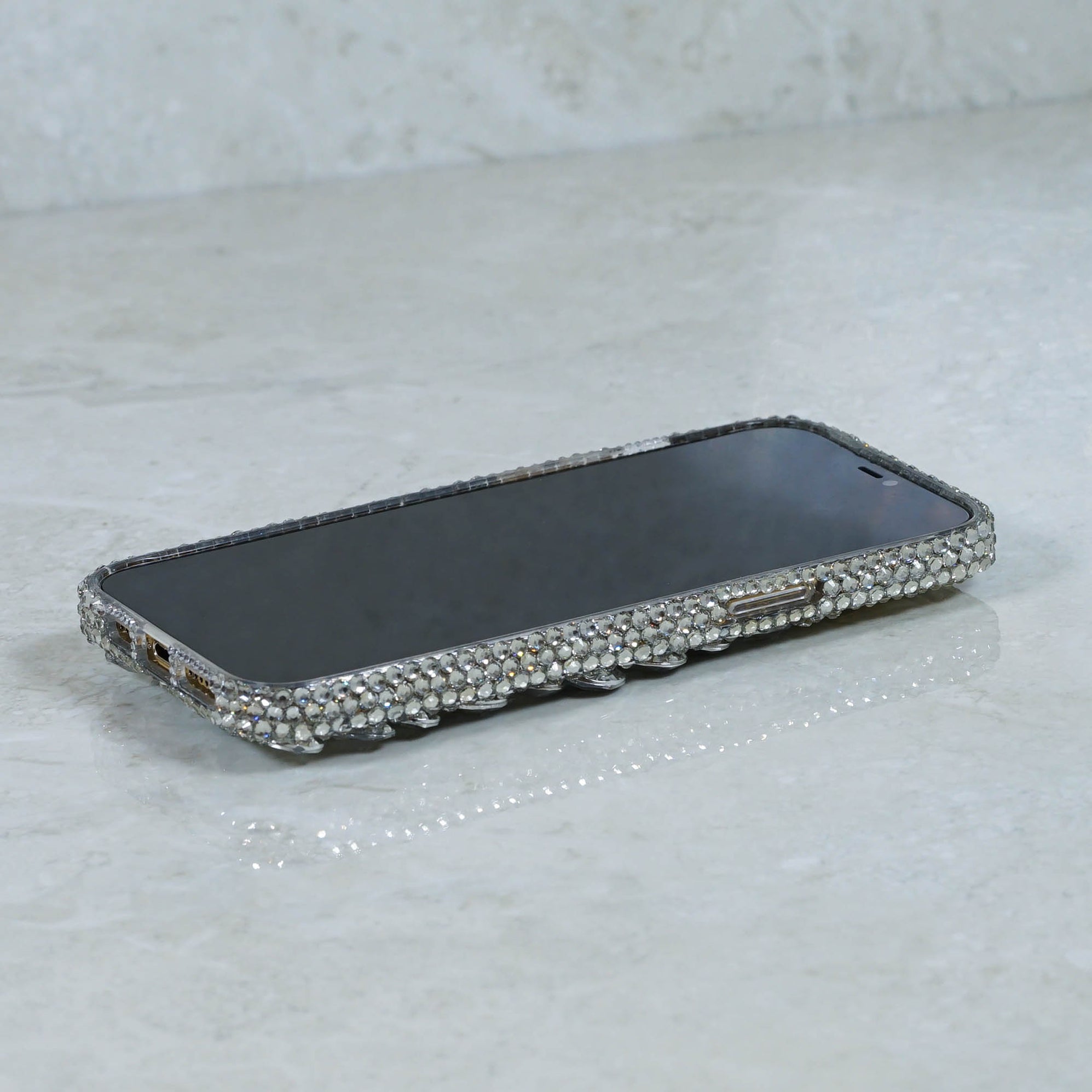 Bling cases handmade with crystals from Swarovski — LuxAddiction.com